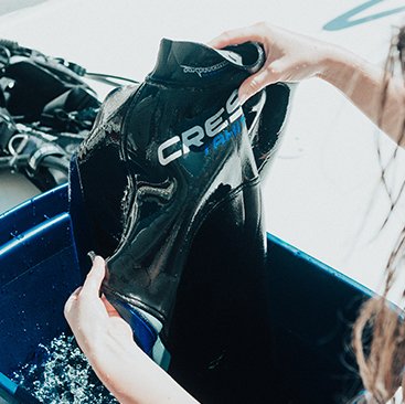 Essential Tips for How to Clean Your Scuba Gear